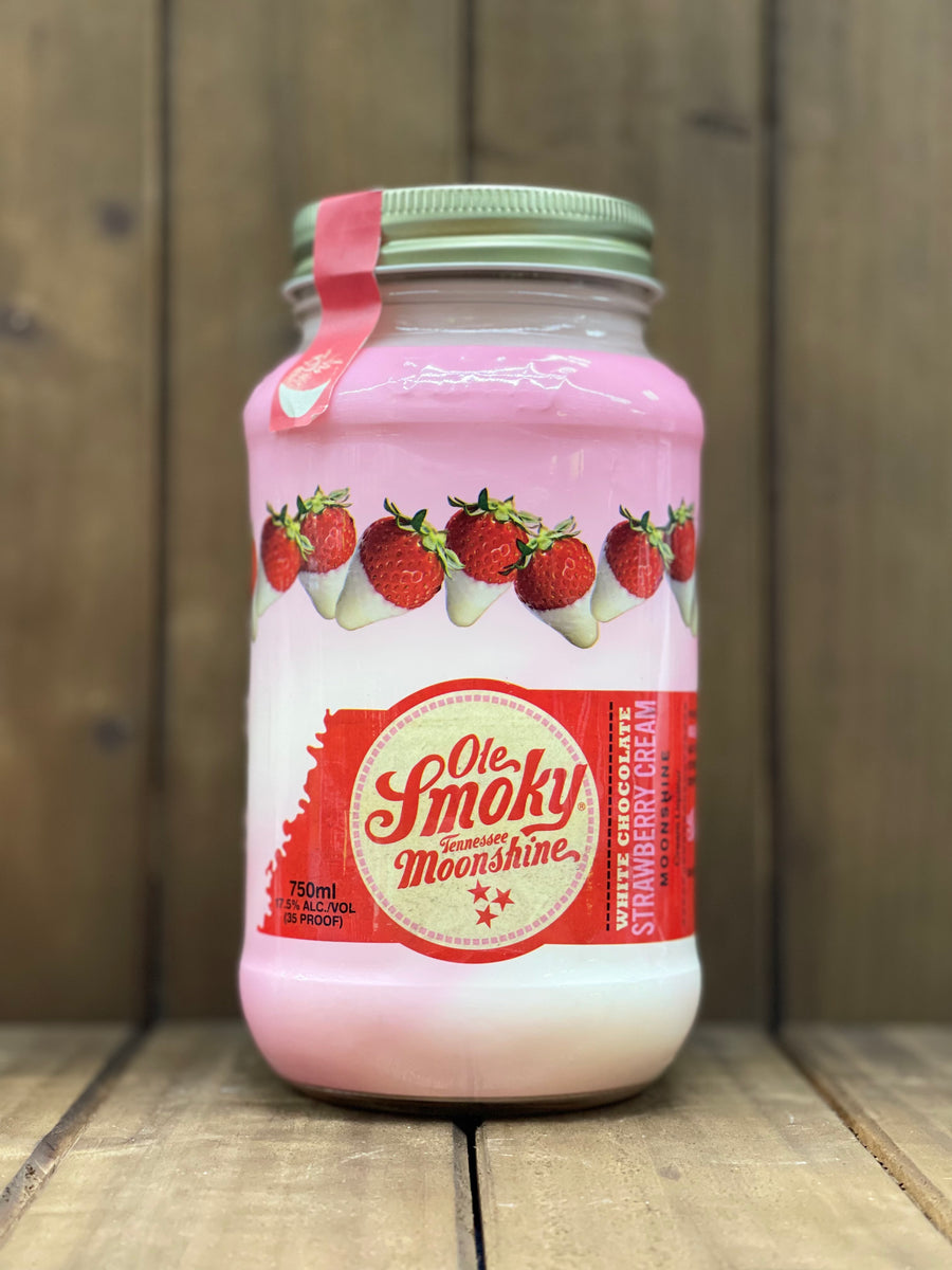 Ole Smoky White Chocolate Strawberry Cream Moonshine Christmas Editio