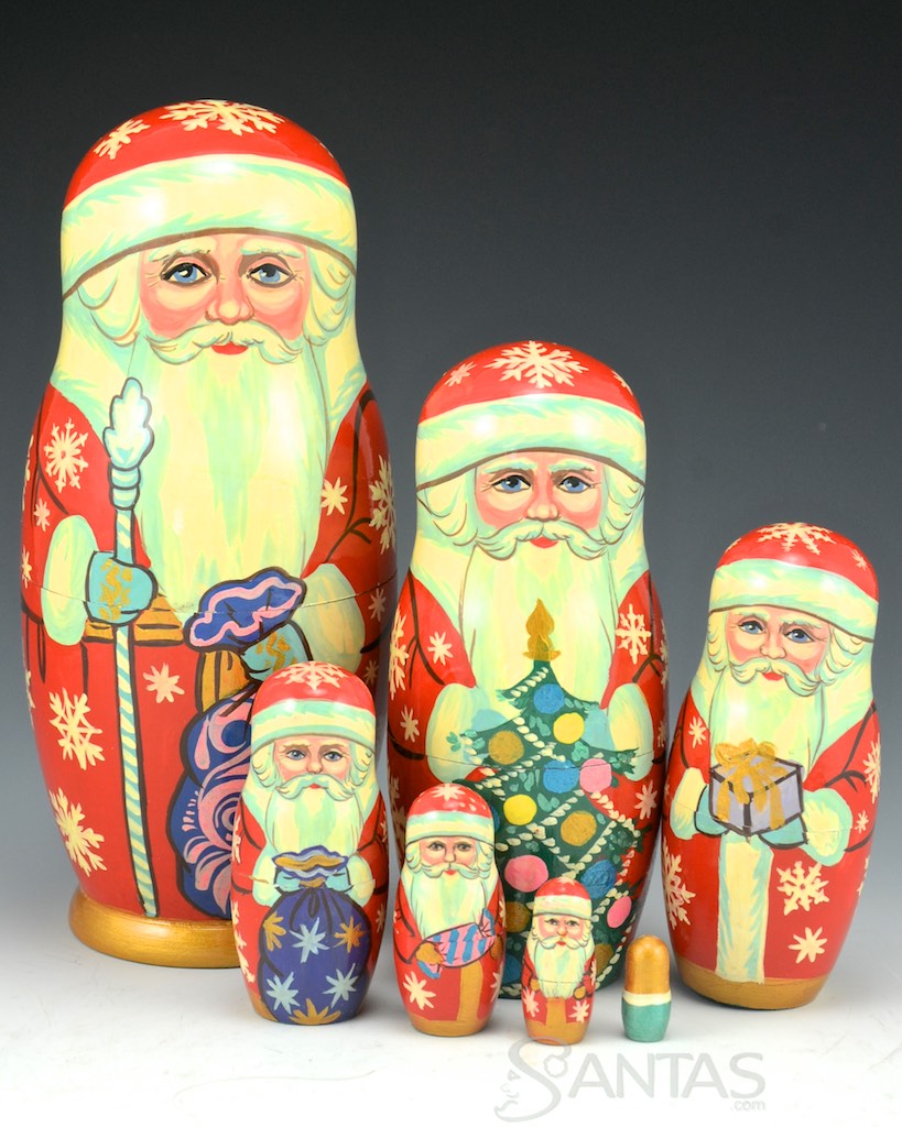 Carved Russian Nesting Santa With Relief 5 Piece