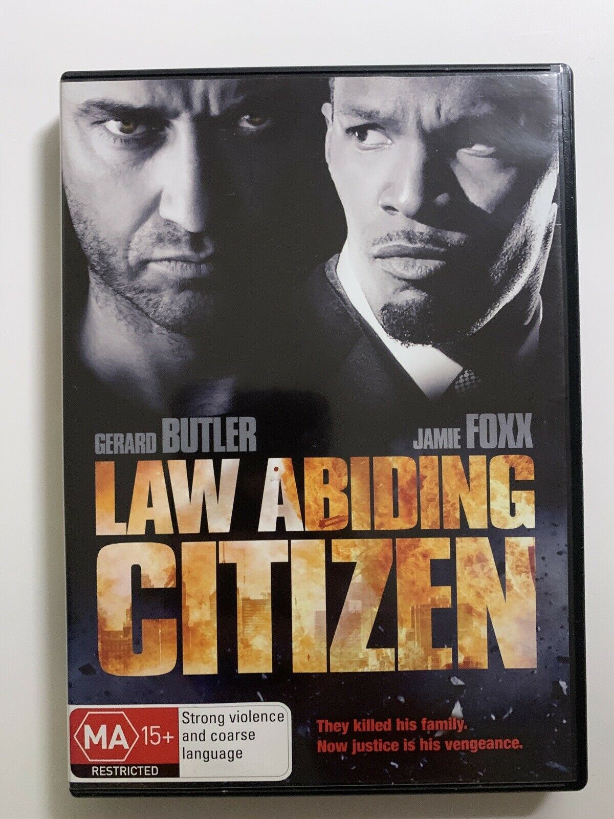 Law Abiding Citizen Dvd 2009 Gerard Butler Jamie Foxx Region 4