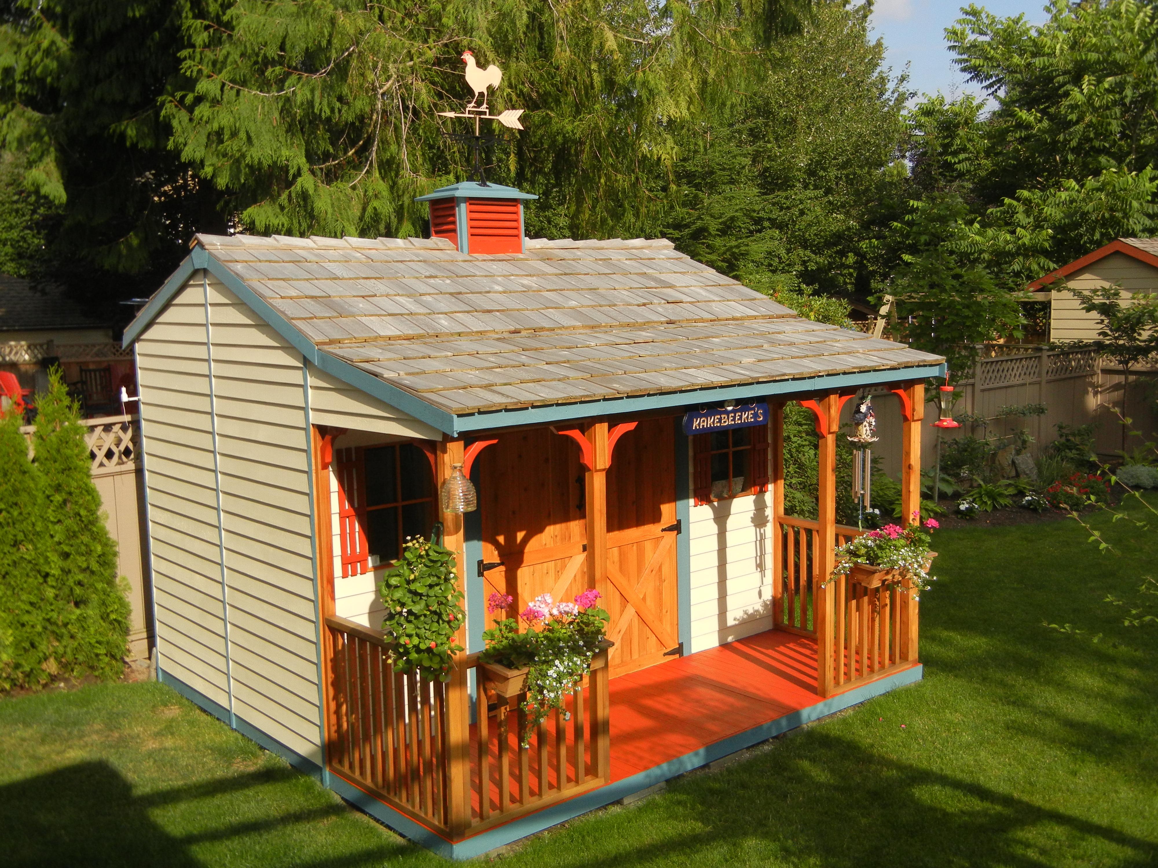 Garden Shed With Covered Porch Backyard Shed Living Space Cedarshed