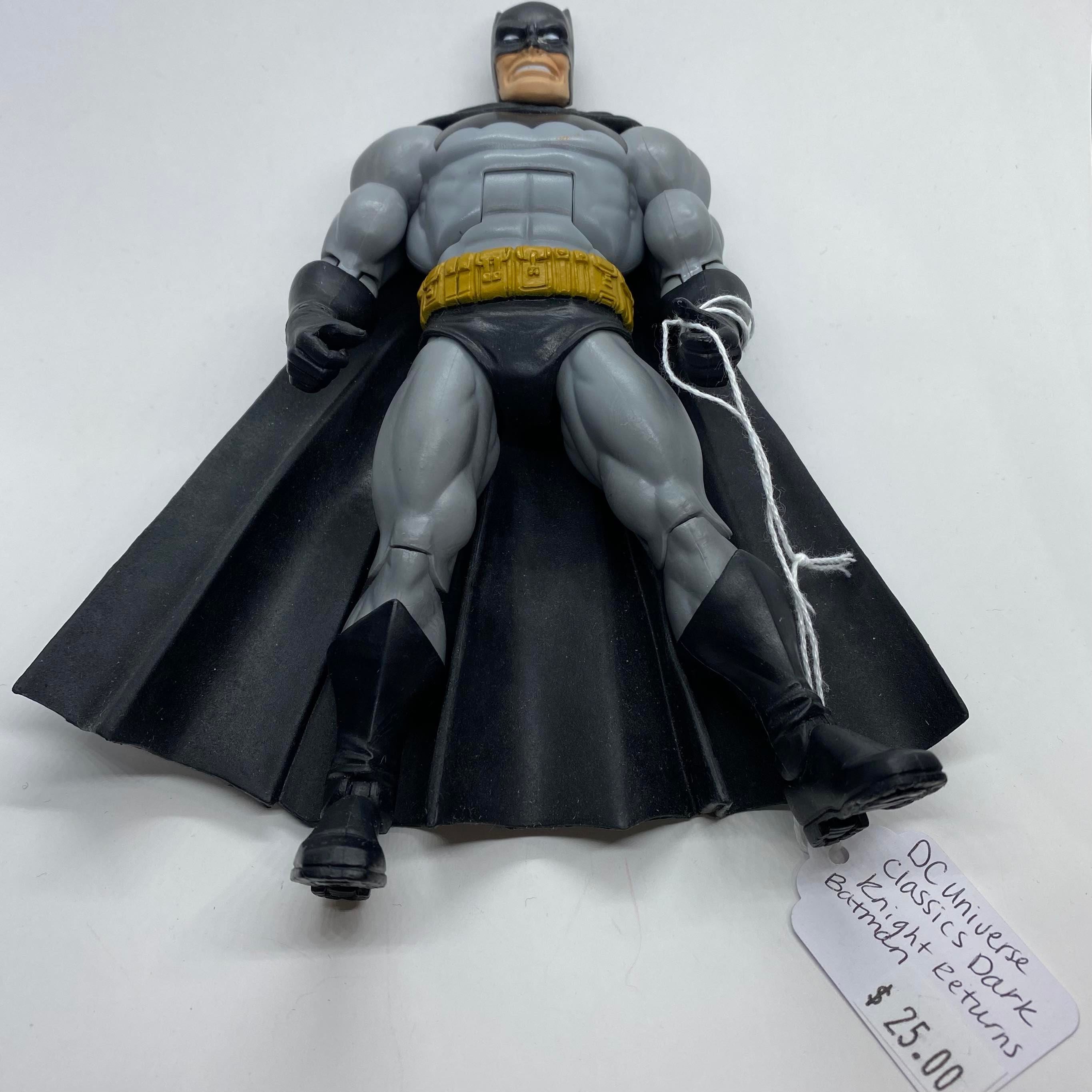 Introducir 94 Imagen Dc Universe Classics Batman Figure Abzlocalmx