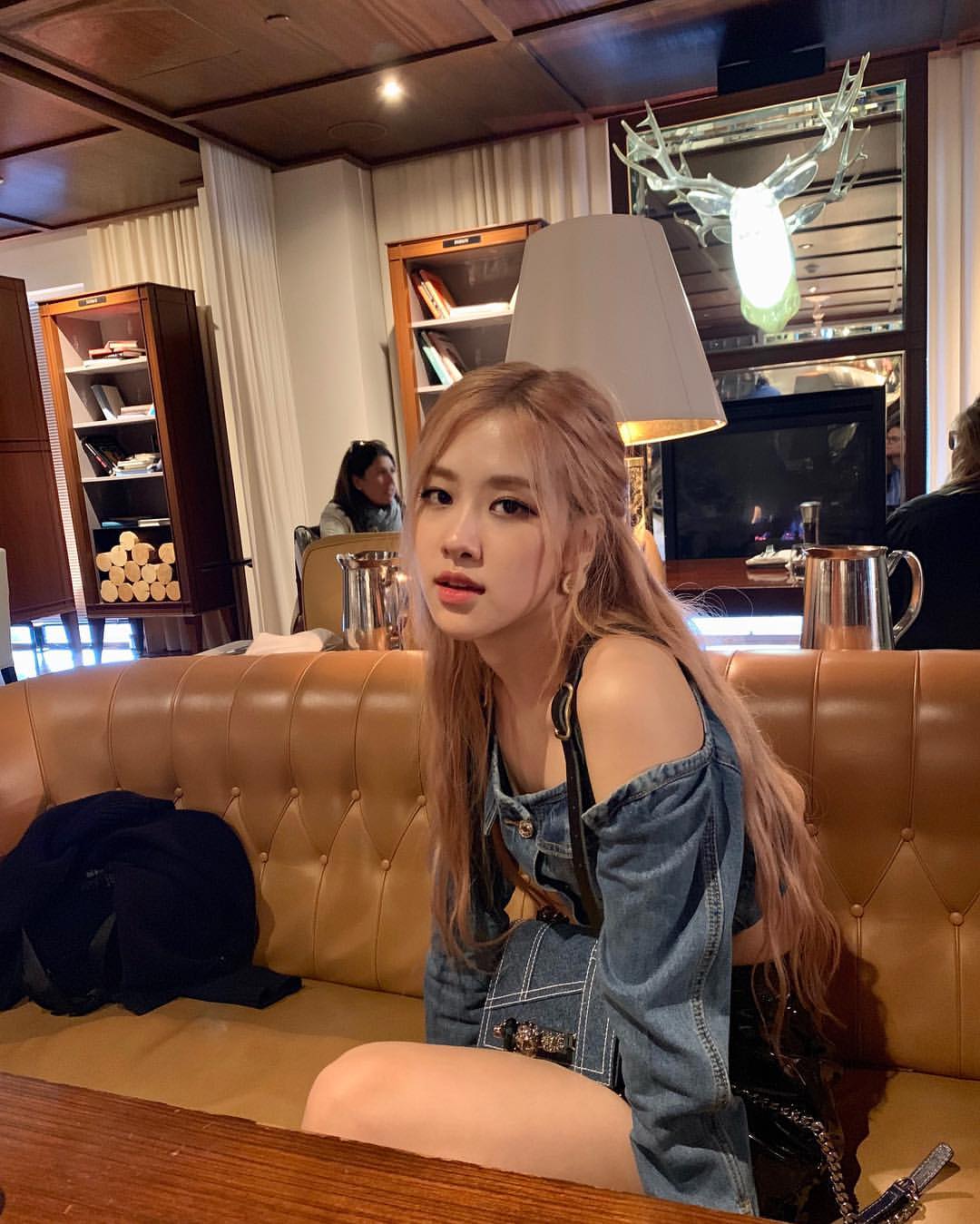 Blackpink Rosé Inspired Denim Off Shoulder Crop Top Unnielooks