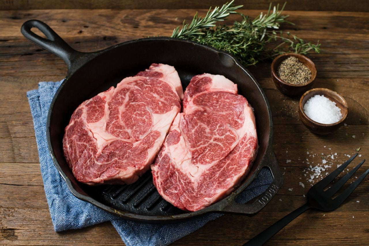 How To Cook Steak In A Cast Iron Skillet The Wagyu Shop