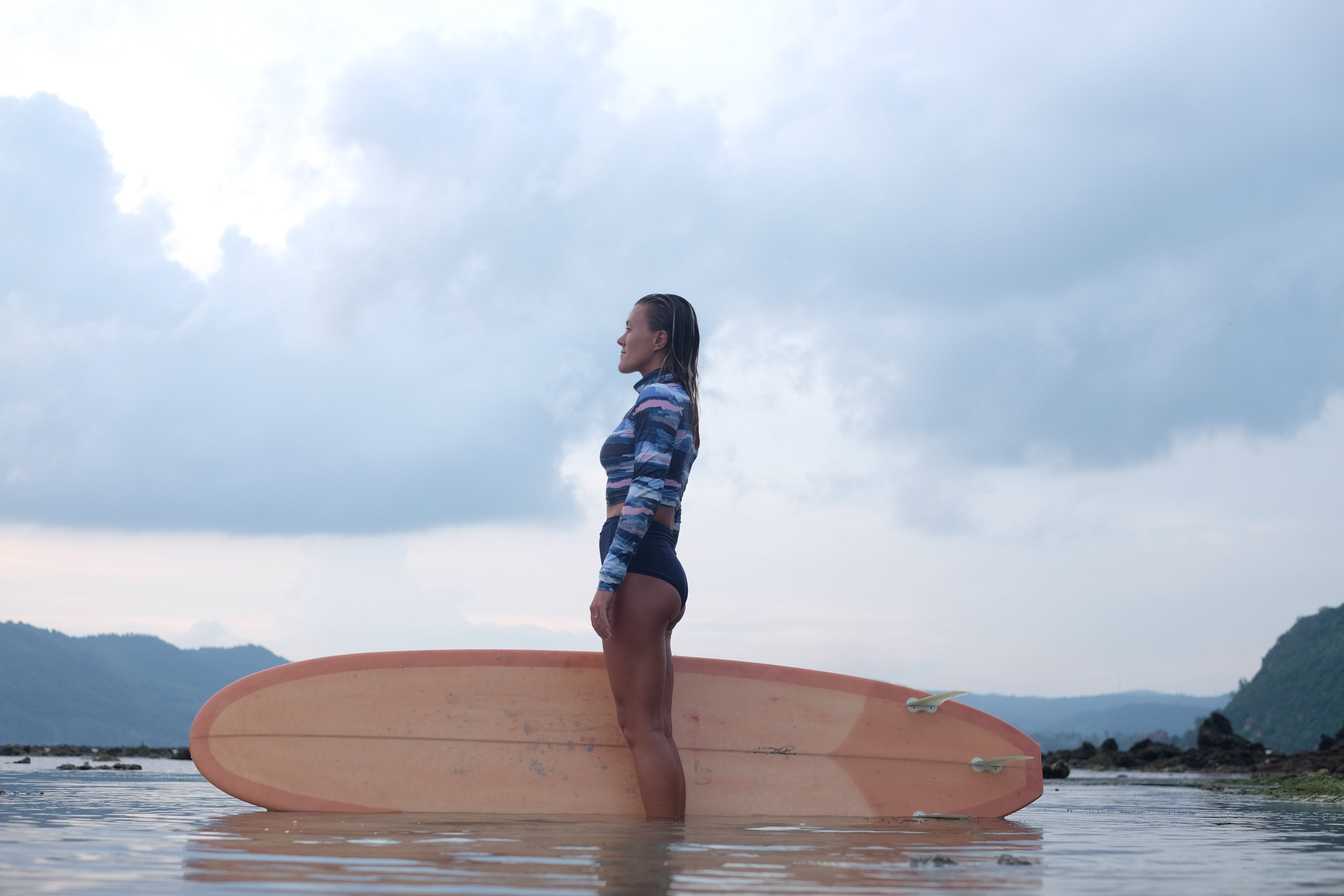 Hawaii Longboarding Spots A Local Guide Of Where To Surf Ninefoot