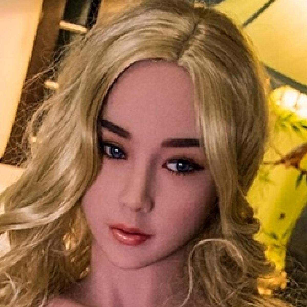 Fire Doll Avery Realistische Sexpuppe 163cm Leicht Gebräunt