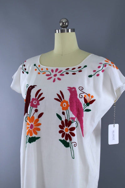 Vintage 1970s Oaxacan Mexican Embroidered Cotton Gauze Caftan Dress