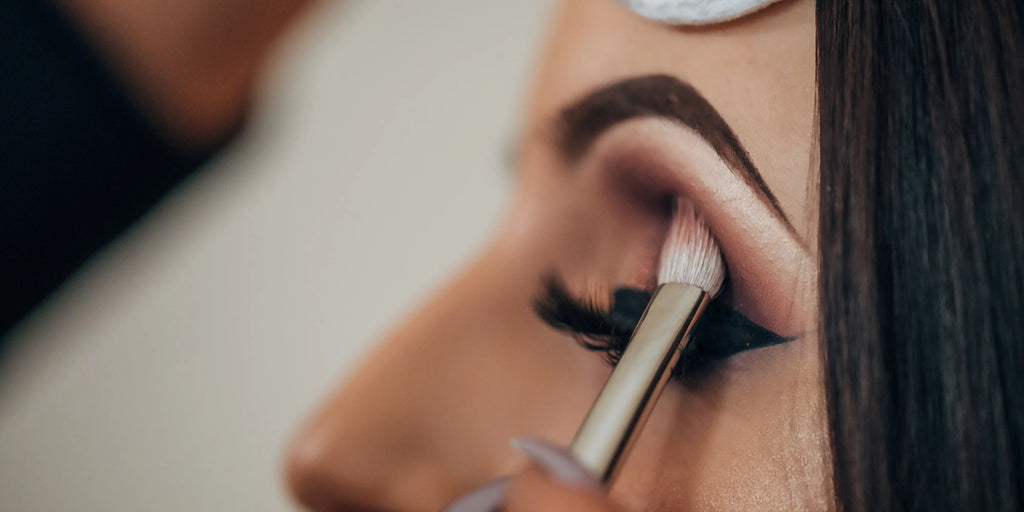 7 Crucial Facts You Need To Know About Eyelash Extensions I Prolong