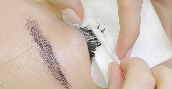 Eyelash Extension Removal Step By Step Guideline