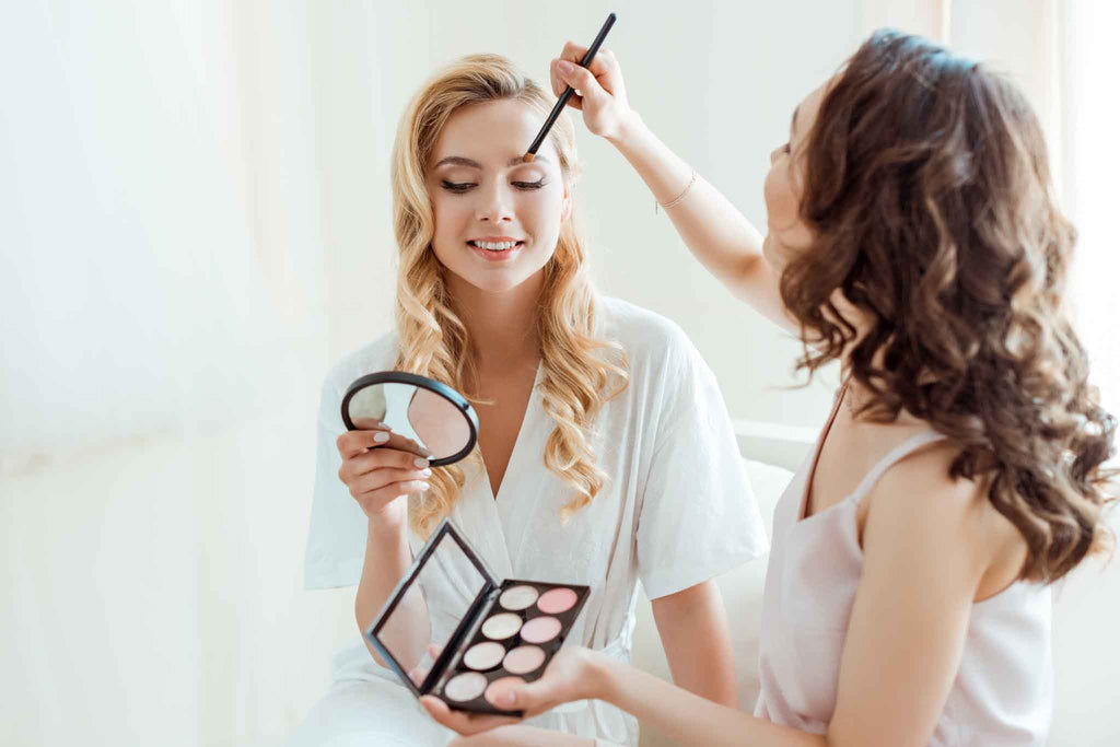 Photographers Guide To Using A Professional Makeup Artist Pretty