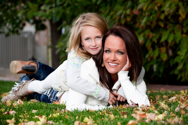 Top 10 Mommy Daughter Photoshoot Ideas Magazine Mama