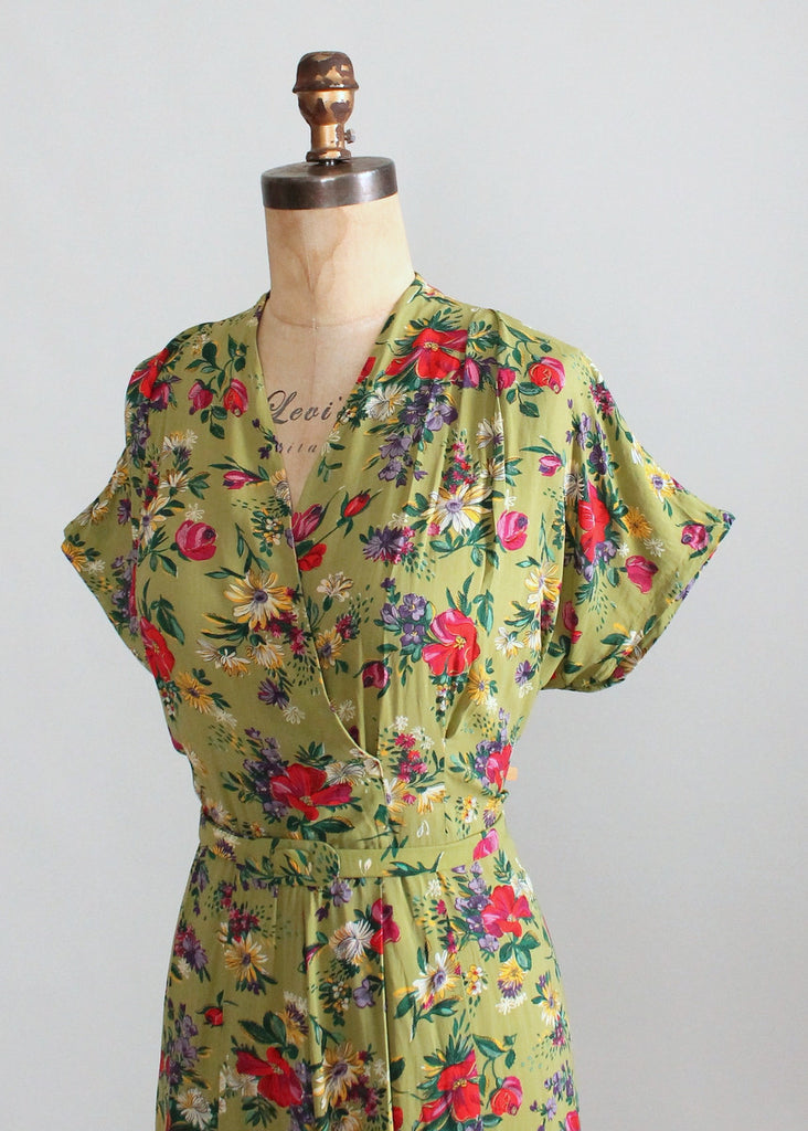 Vintage 1940s Green Floral Rayon Day Dress Raleigh Vintage