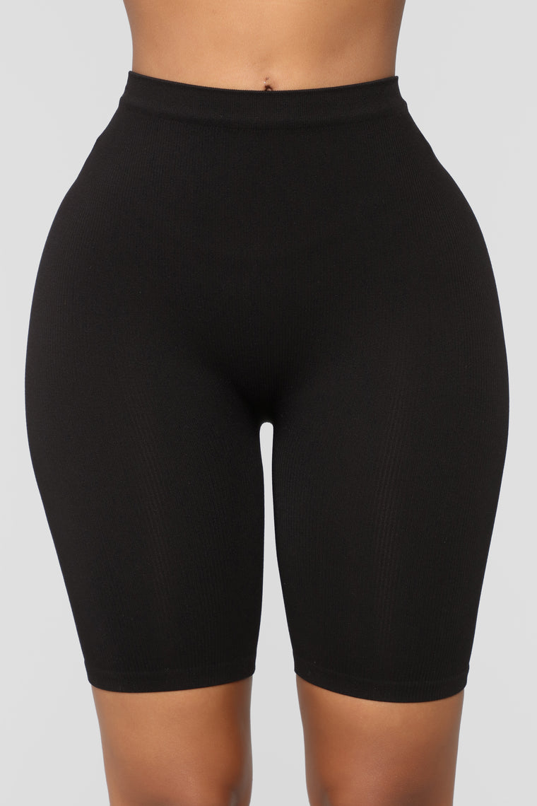 Effortless Seamless Biker Shorts Black