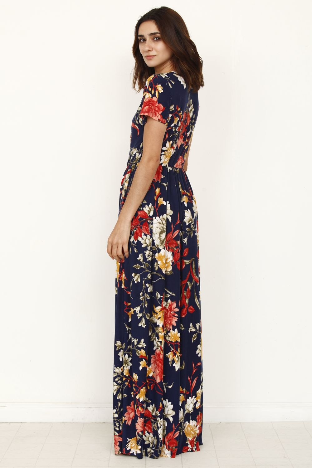 Navy And Red Floral Short Sleeve Maxi Dressplus éloges