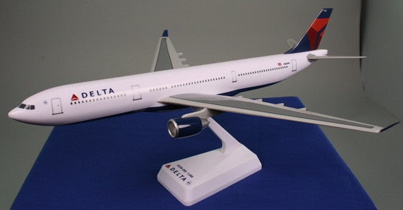 Flight Miniatures Delta Airlines Airbus A330 300 1200 Scale Model Wit