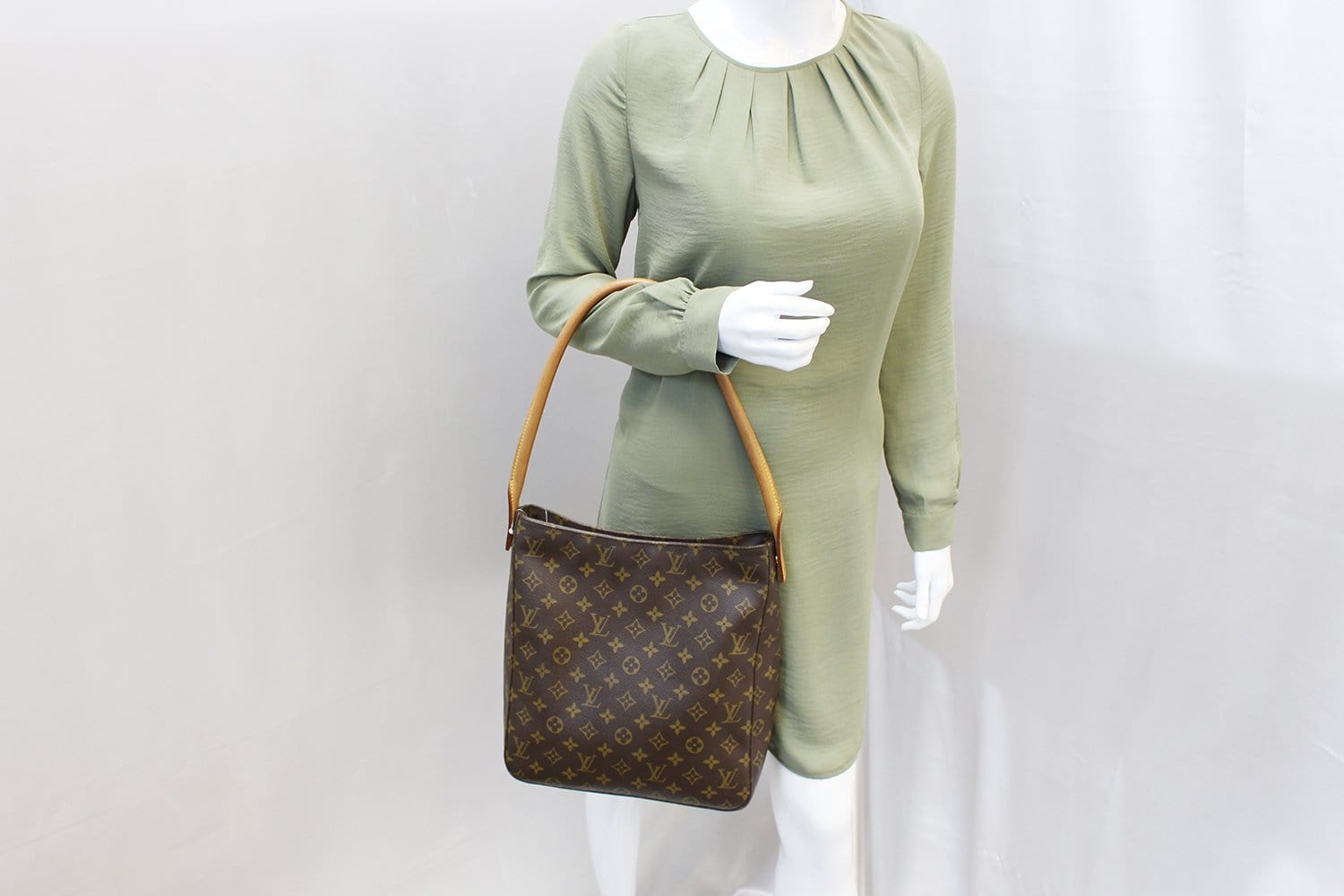 Louis Vuitton Monogram Canvas Looping Gm Brown Shoulder Bag