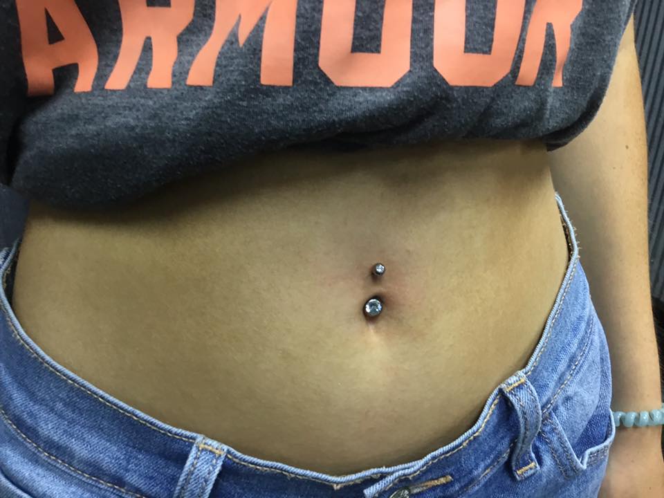 Double Belly Button Piercing Bar Ph