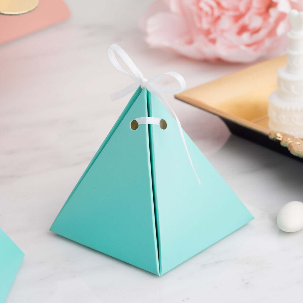 Favor Boxes Pyramid Favor Boxes With Satin Ribbons Tablecloths