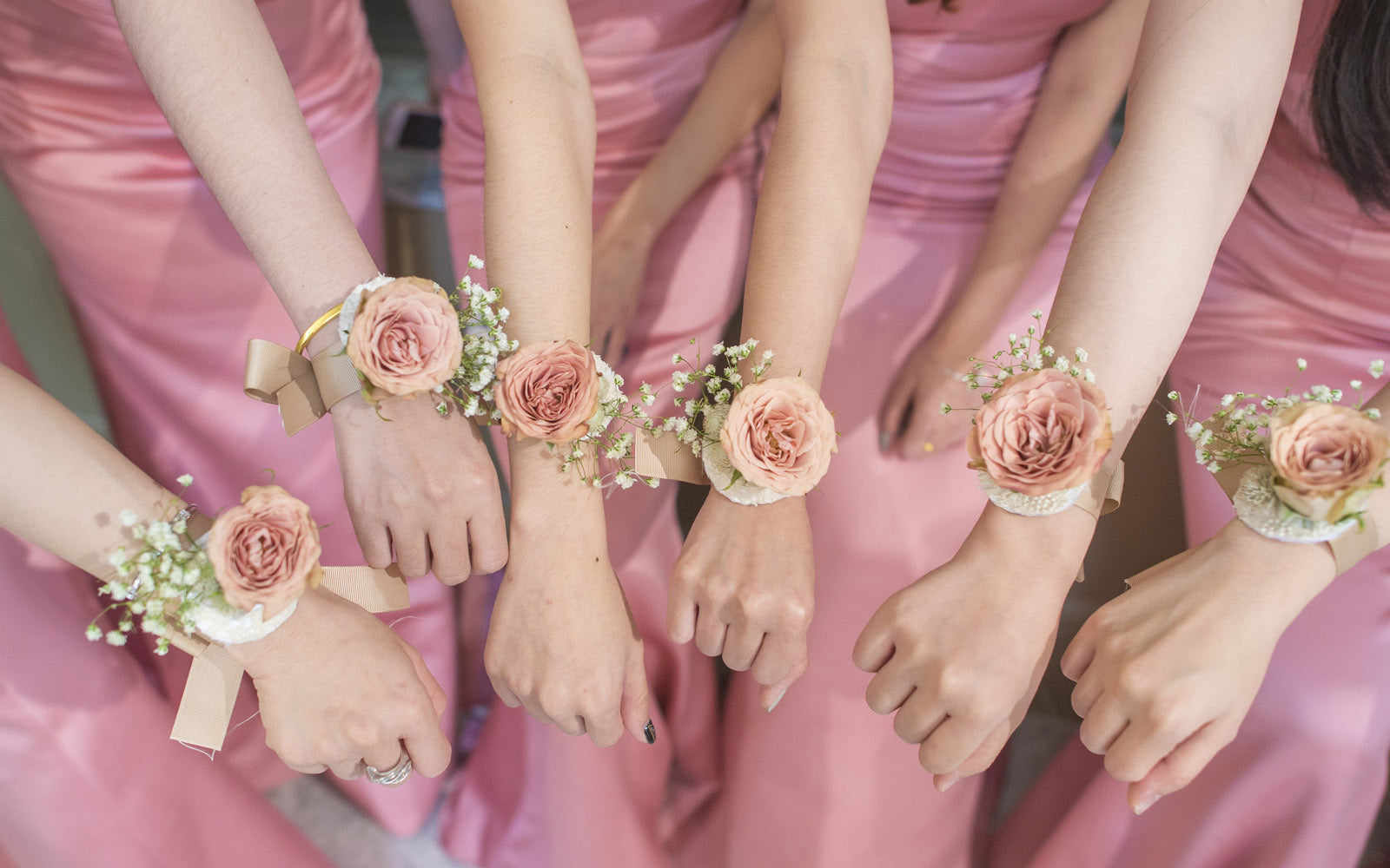 How To Choose Bridesmaid Accessories And Jewelry Johnstonjewelers