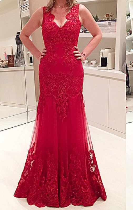 Macloth Straps V Neck Lace Open Back Long Prom Dress Red Formal Gown