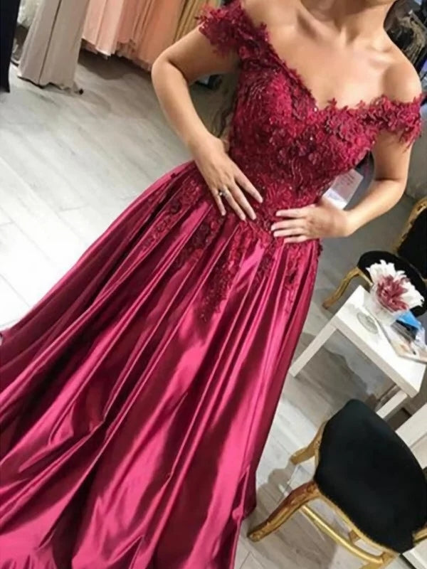 Ball Gown Red Lace Appliques Prom Dresses Off The Shoulder Quinceanera