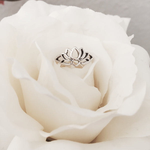 Sterling Silver Lotus Silhouette Toe Ring Flower Ring Lotus Ring