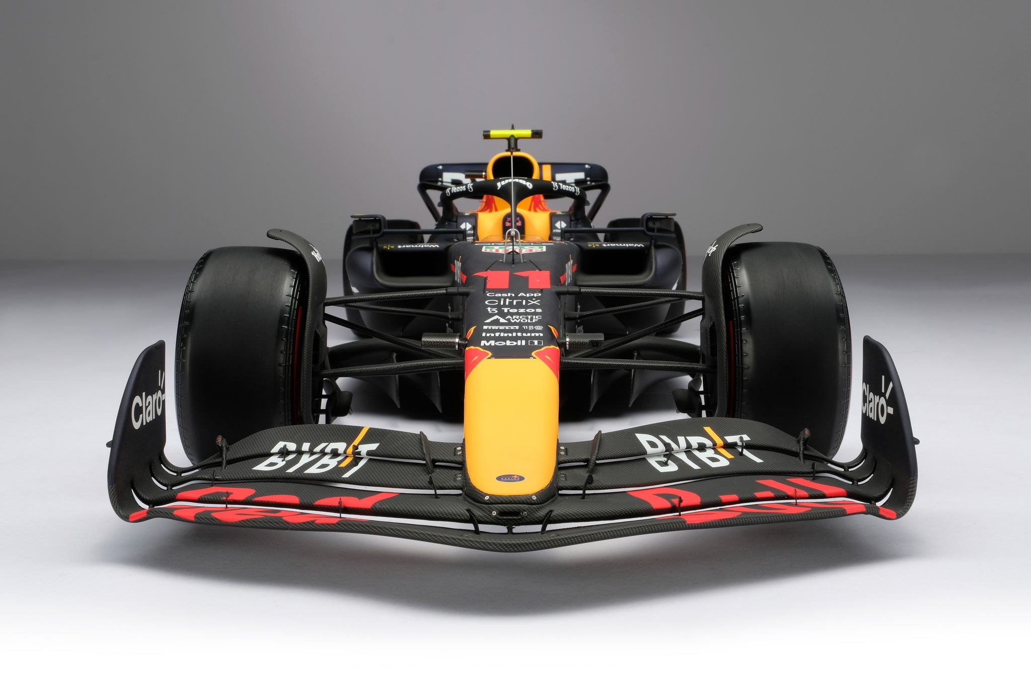 Introducing The Oracle Red Bull Racing Rb18 Amalgam Collection