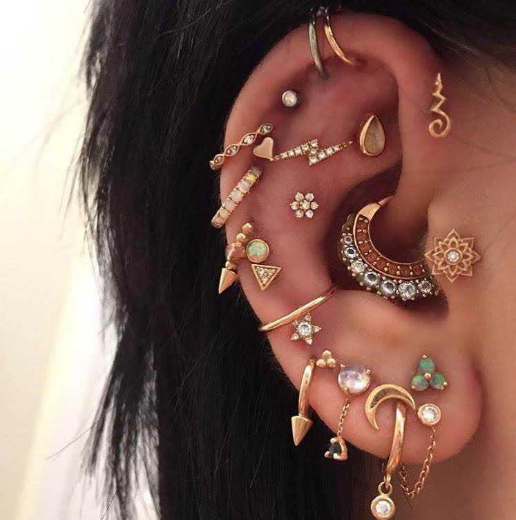 The Superiority Of Gold And Titanium For Body Piercing Jewelry Pierced