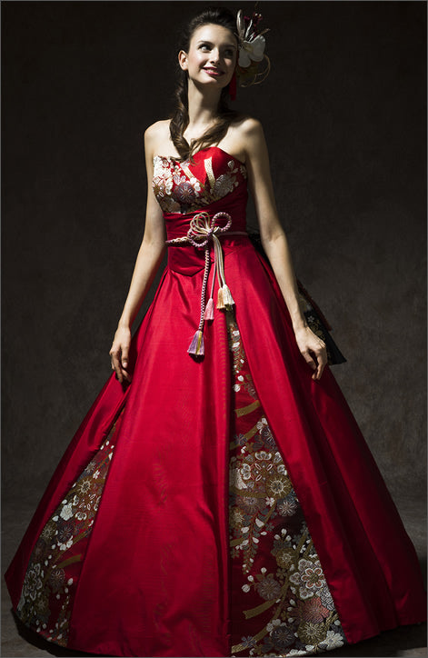 7 Stunning Wedding Dresses Made From Traditional Japanese Kimonos