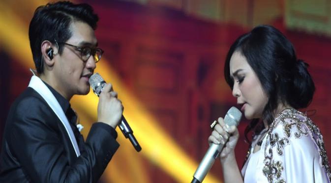 Afgan Ditemani Bidadari Cantik Di The Biggest Concert Showbiz