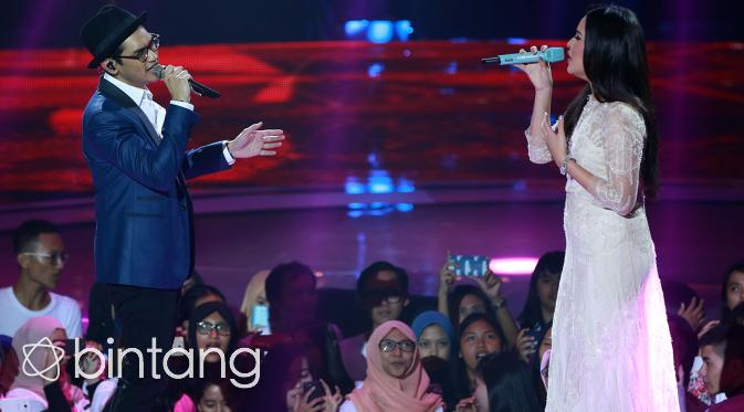 Duet Romantis Afgan Dan Raisa Di Konser Sound Of Love Entertainment