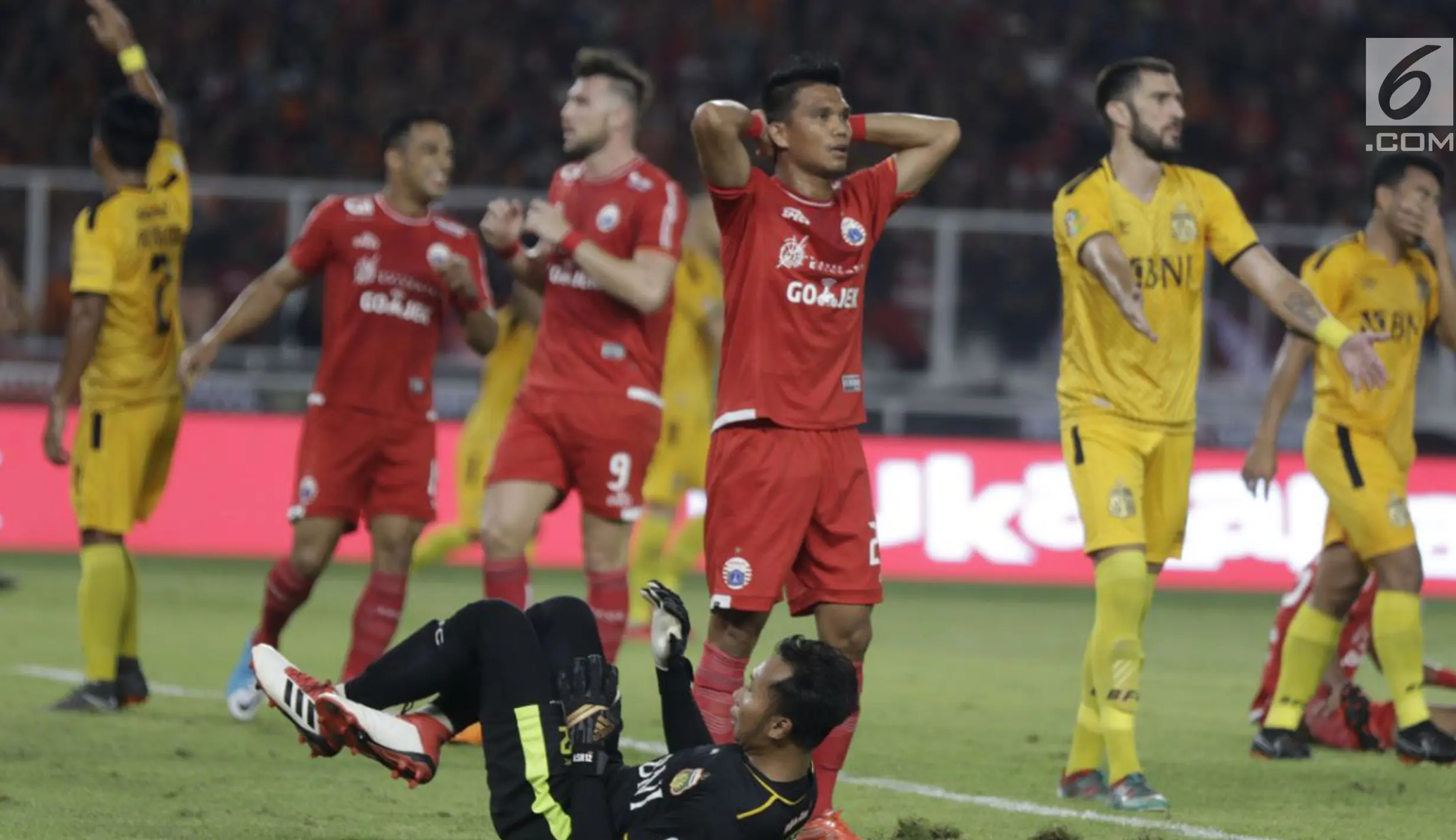 Foto Skor Kacamata Akhiri Laga Persija Vs Bhayangkara Fc Foto