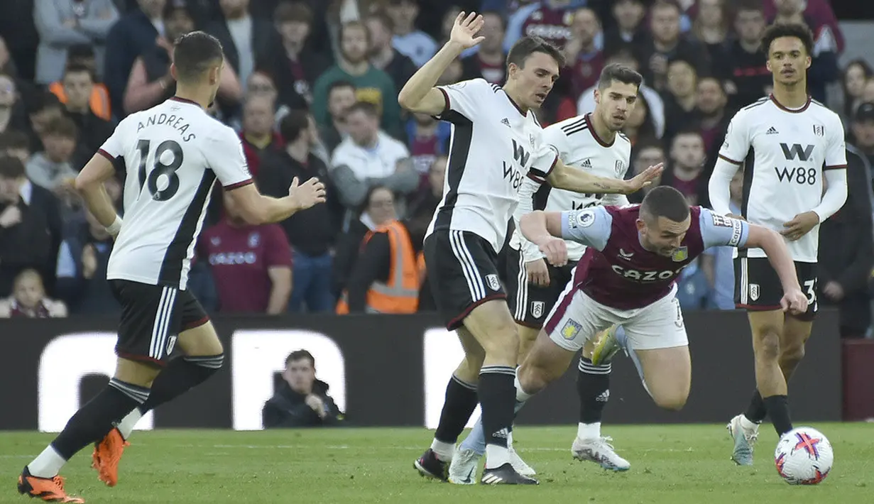 Hasil Liga Inggris Kalahkan Fulham Aston Villa Dekati Manchester