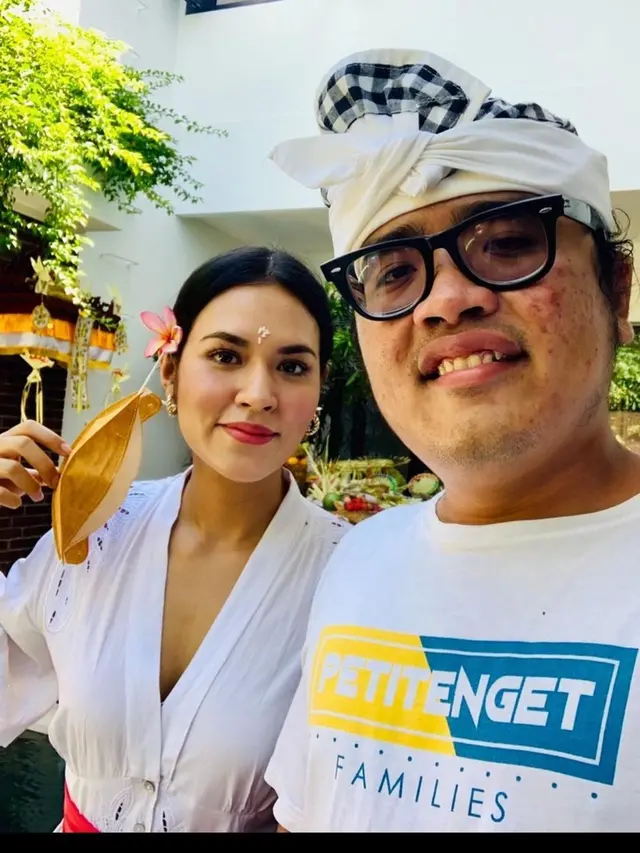 7 Momen Raisa Dan Hamish Daud Upacara Melaspas Untuk Rumah Barunya Di