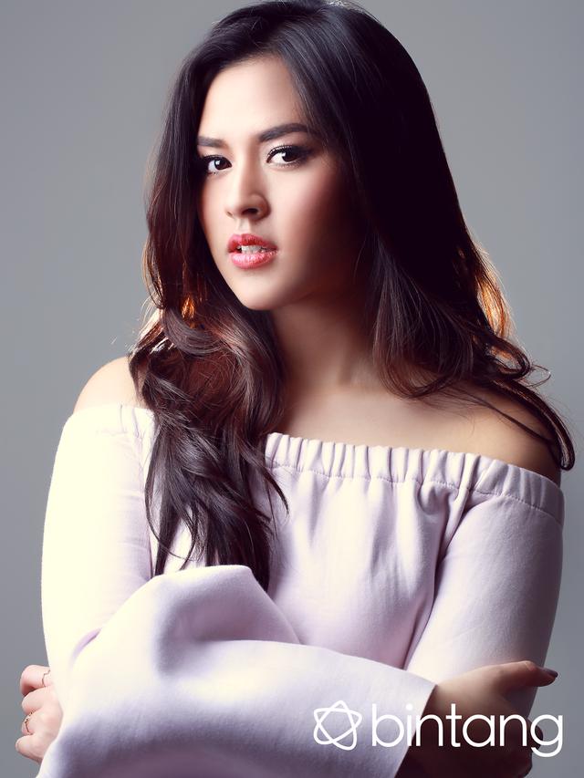 Eksklusif Album Handmade Dan Jati Diri Raisa Yang Sesungguhnya Celeb