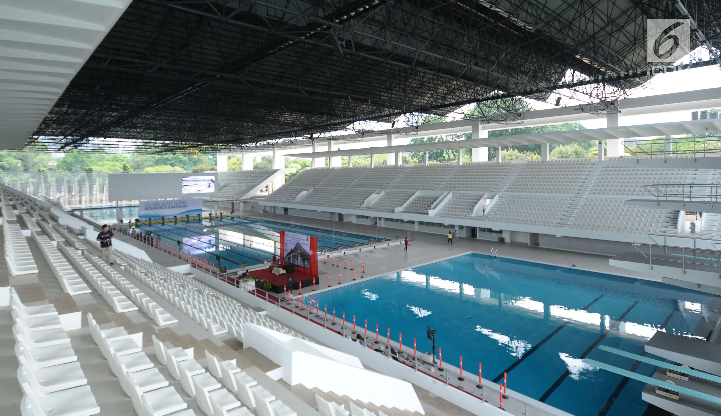 Photo Dinyatakan Selesai Ini Wajah Baru Stadion Renang Gelora Bung