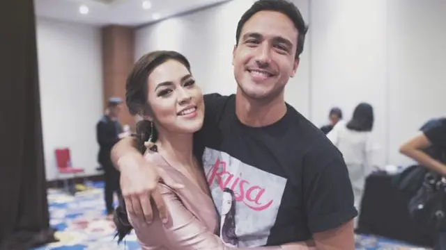 Apa Maskawin Pernikahan Hamish Daud Dan Raisa Showbiz