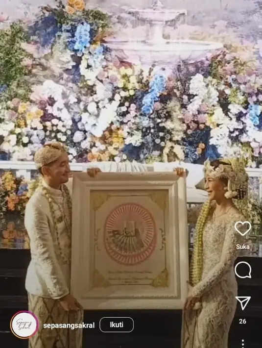 Adinda Thomas Dan Raka Akmal Resmi Menikah Tampil Elegan Dalam Busana