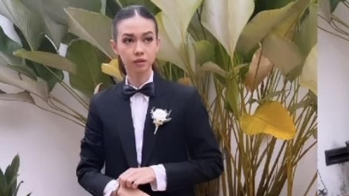 Biasa Tampil Elegan Jadi Bridesmaid Kini Yuki Kato Tampilan Lebih