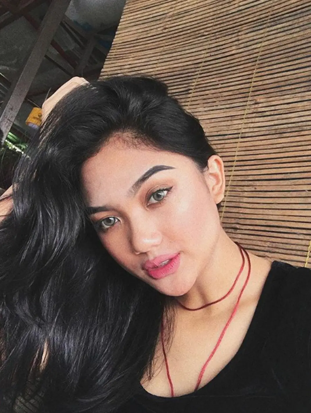 Foto Marion Jola Si Suara Merdu Yang Sering Tampil Seksi Foto