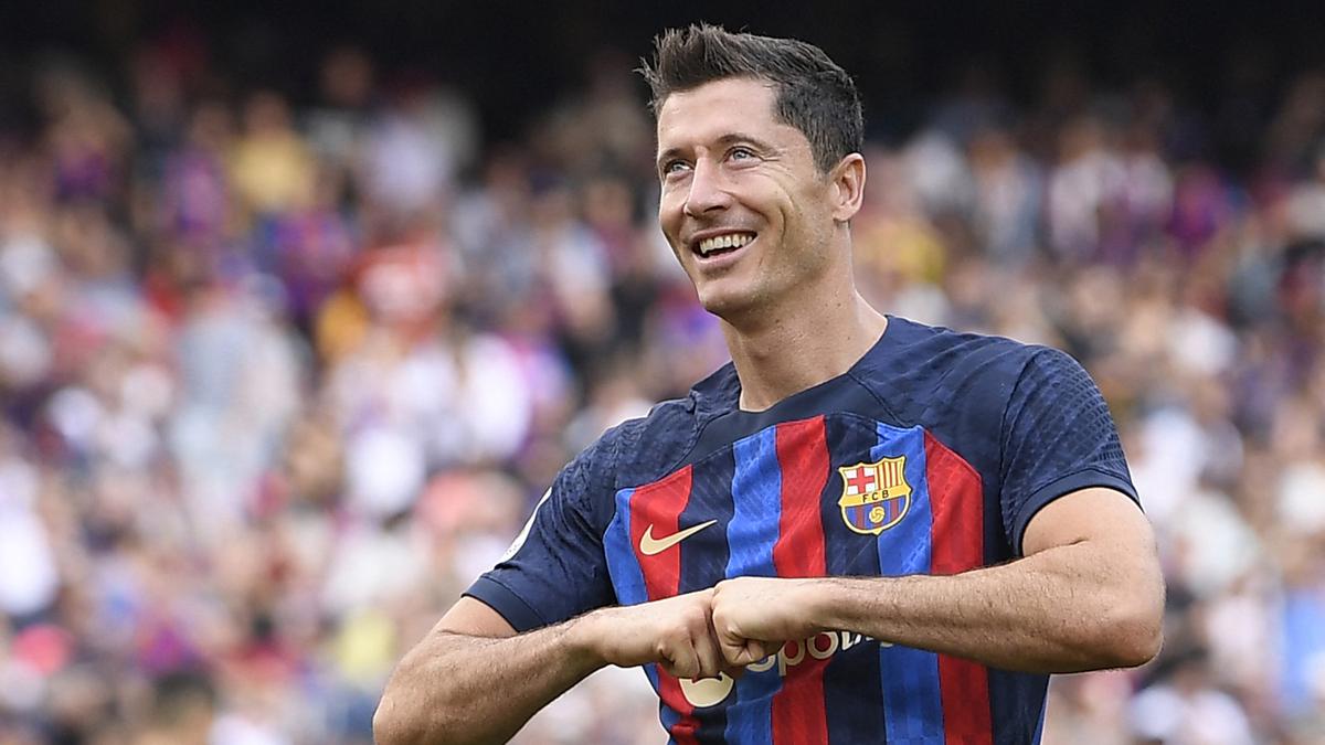 Robert Lewandowski Ungkap Isi Pembicaraan Dengan Lionel Messi Di Piala