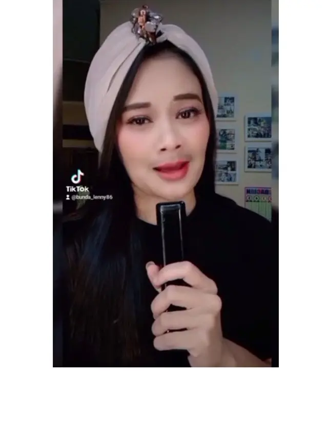 6 Potret Lenny Artis Tiktok Yang Disebut Mirip Iis Dahlia Ini Jadi