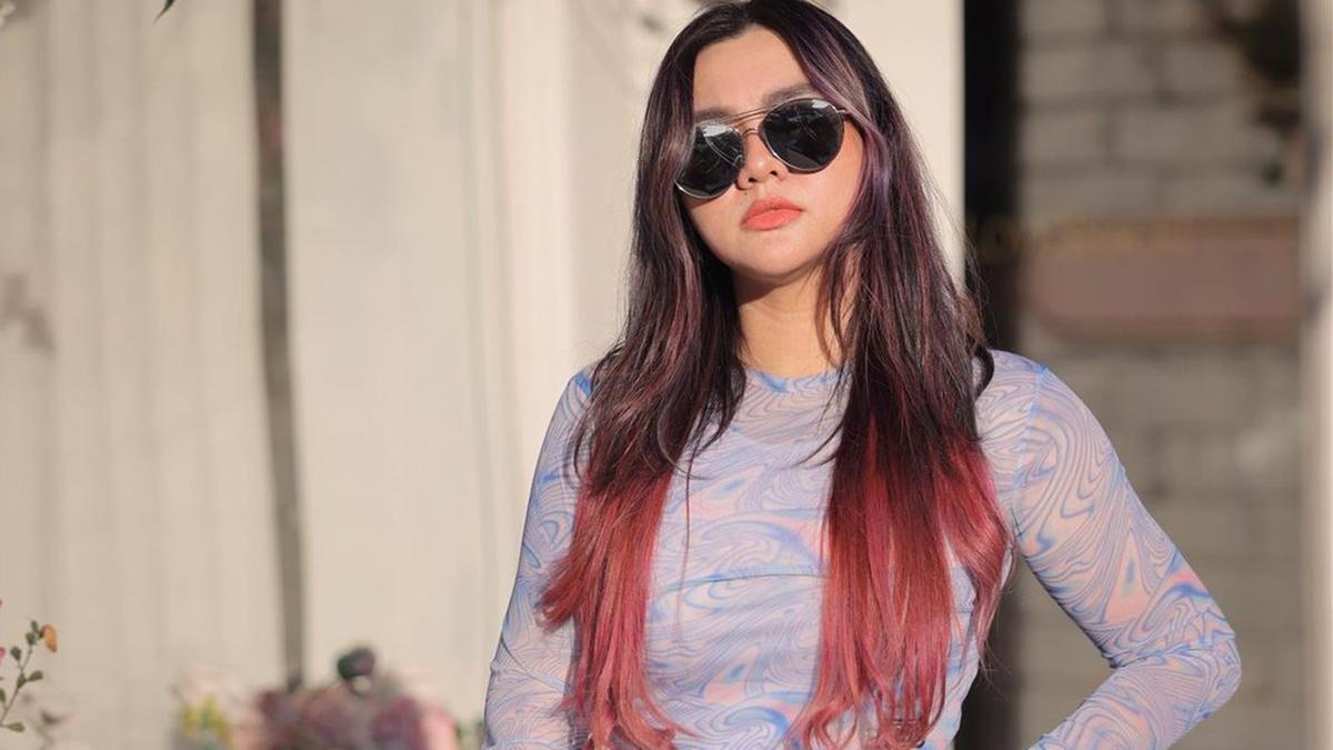 Gaya Ootd Vicky Shu Saat Liburan Di Los Angeles Bak Abg Foto