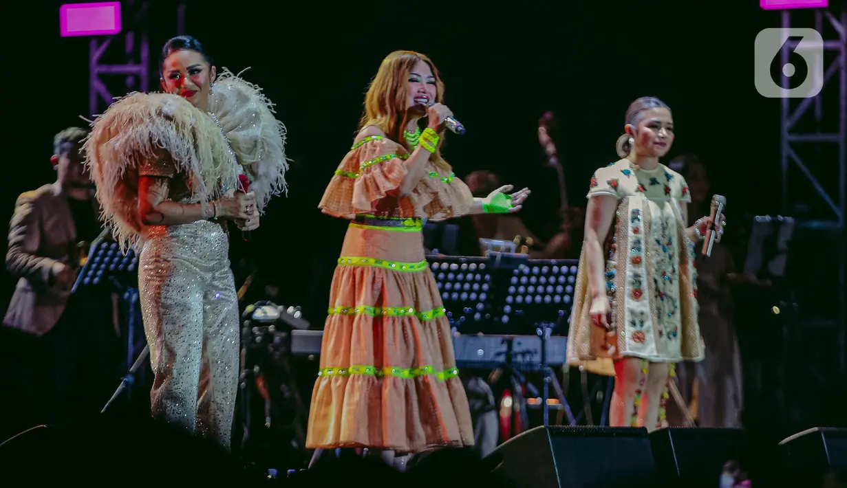 Penampilan Reuni 3 Diva Di Panggung Synchronize Fest 2022 Foto