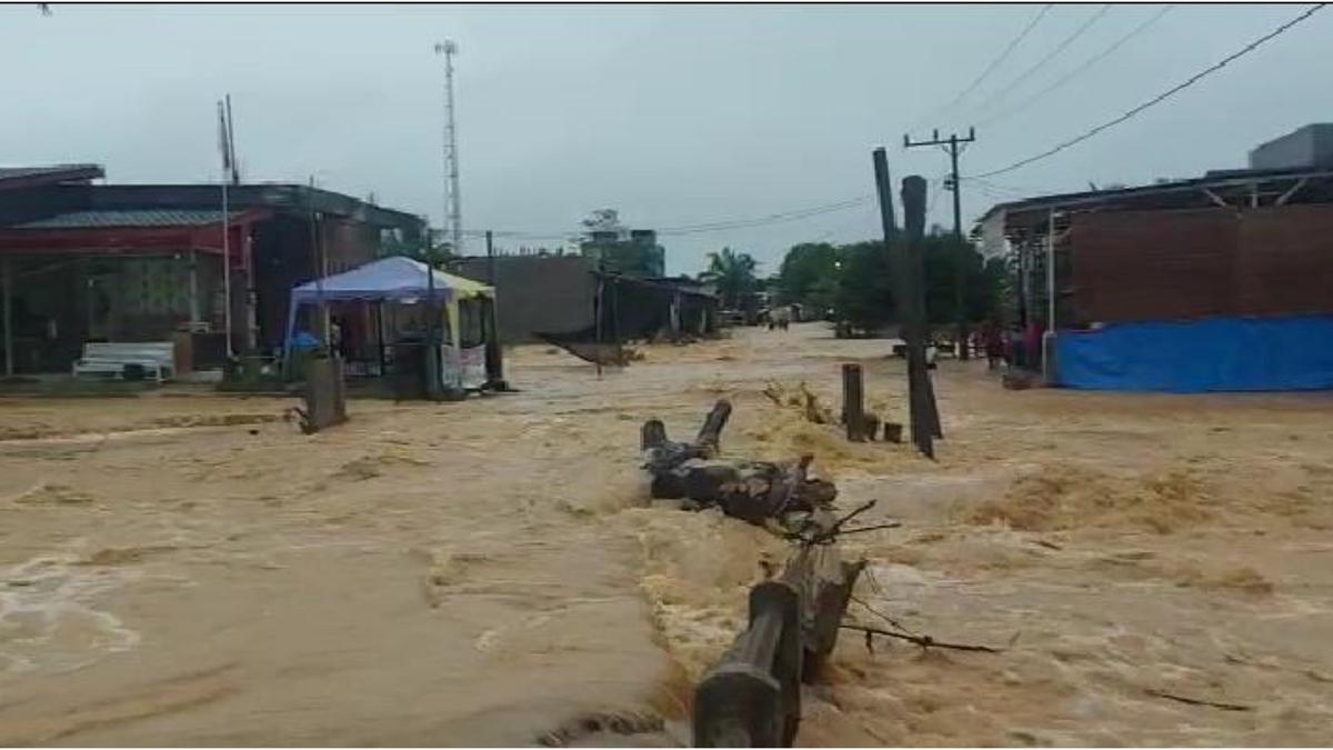 Banjir Dan Longsor Landa Aceh Timur Ratusan Orang Mengungsi Regional