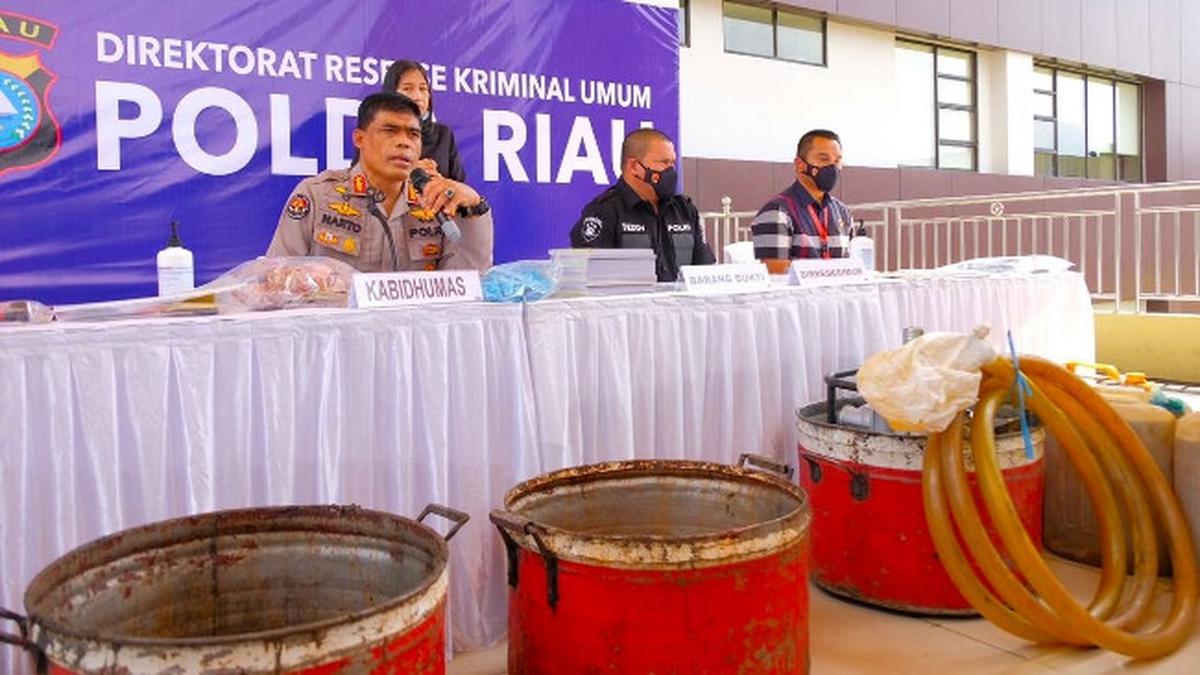 Polda Riau Ungkap Penyelewengan Bbm Bersubsidi Yang Libatkan Pegawai