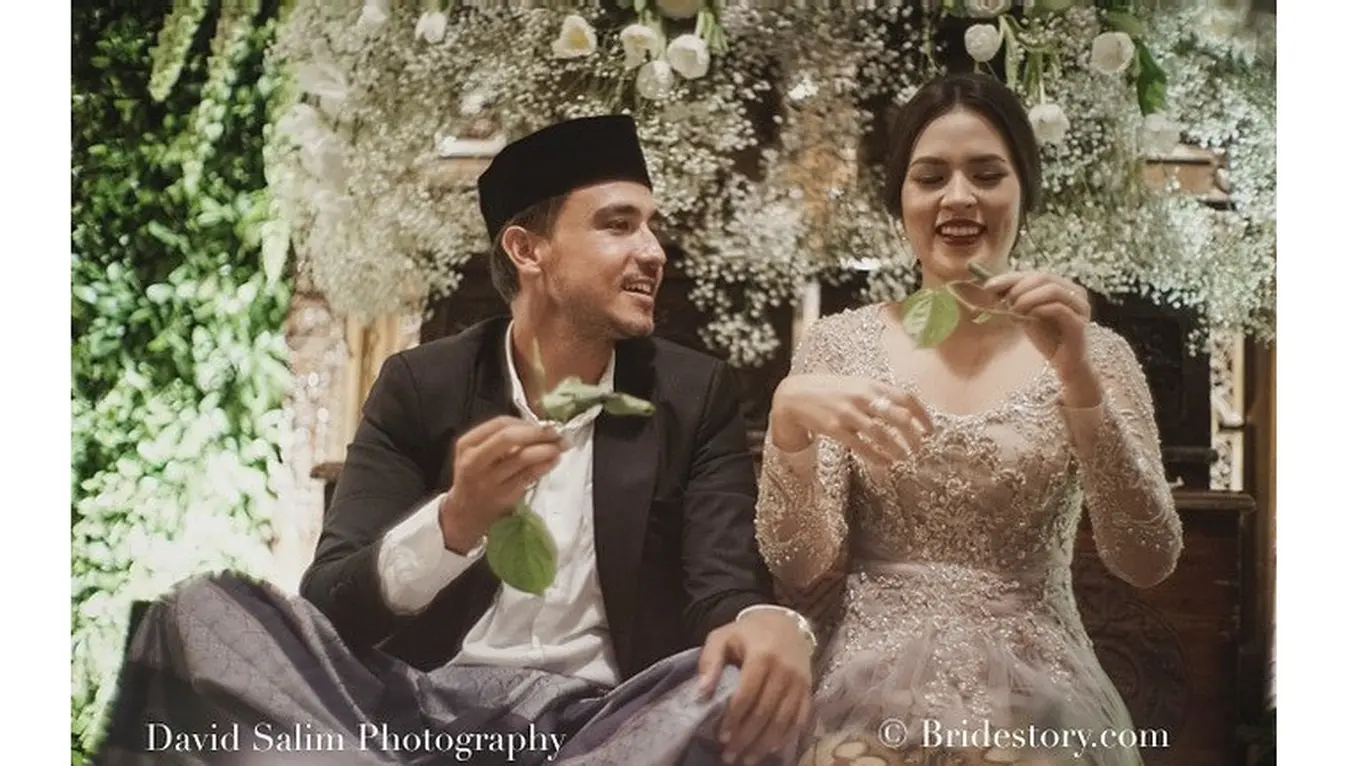 Inikah Tampilan Raisa Saat Akad Nikah Entertainment