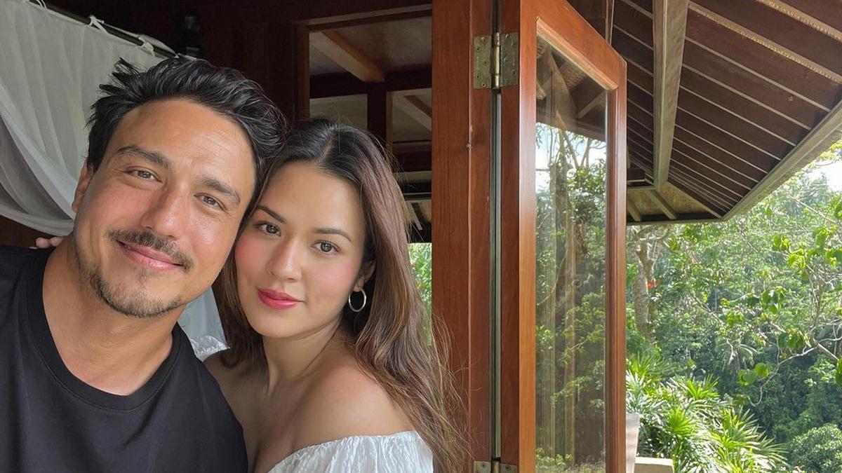 Ulang Tahun Ke 43 Hamish Daud Dapat Kado Spesial Dari Raisa