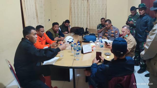 Pemkab Natuna Tetapkan Status Tanggap Darurat Bencana Longsor 6 12