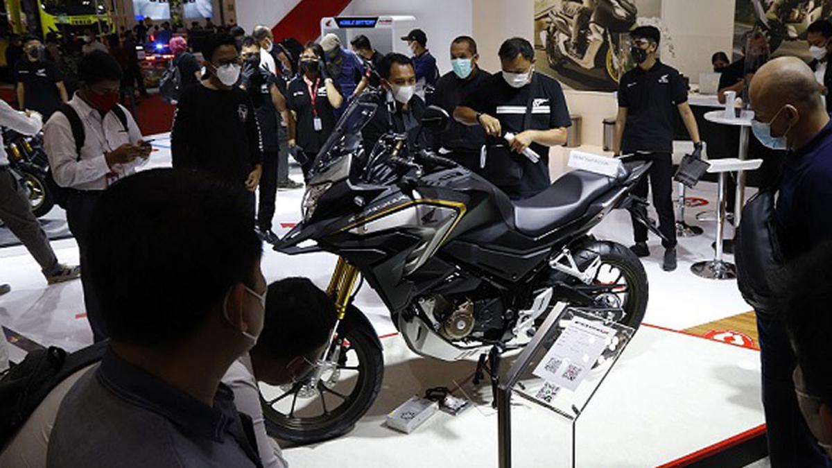 New Cb150x Terjual 59 Unit Di Giias 2021 Bagaimana Dengan Moge Honda