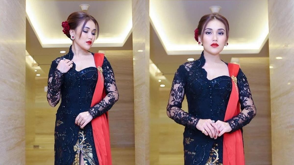 6 Potret Ayu Ting Ting Pakai Kebaya Tampil Anggun Dan Elegan Hot